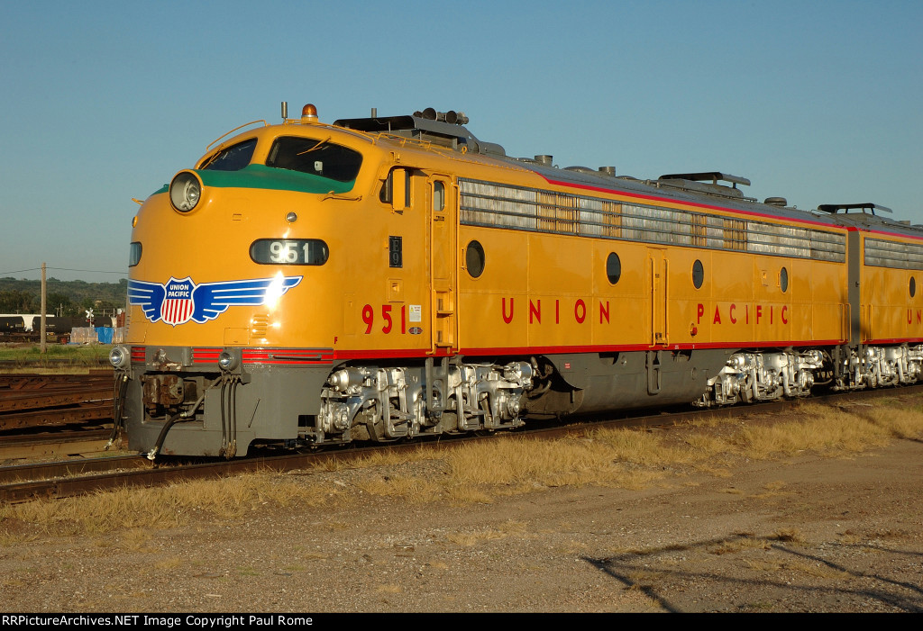 UP 951, EMD E9A,
